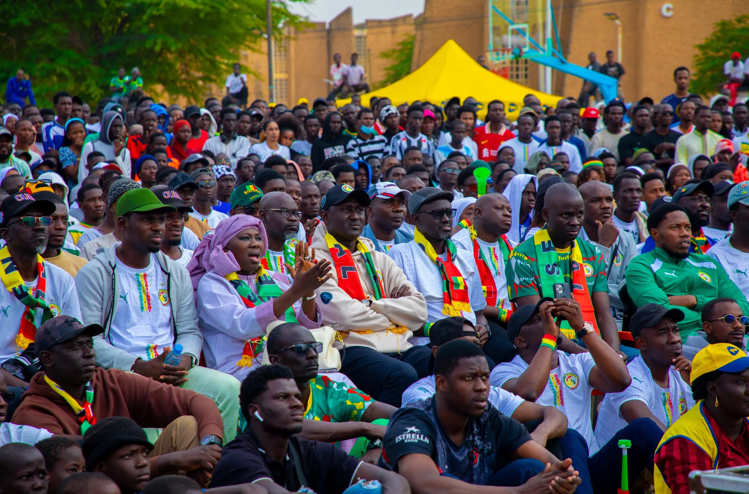 La victoire des lions bien fêtée à la Fan Zone du CROUS.